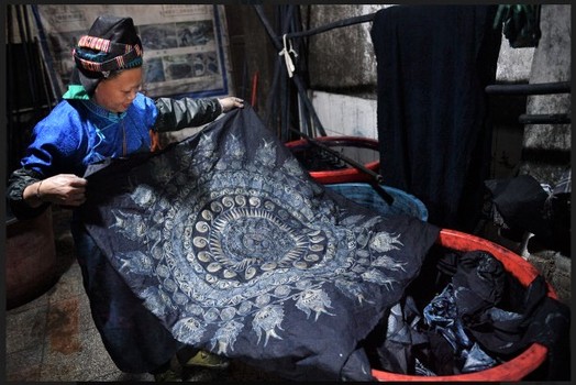 Technique du batik traditionnel - La Maison d'Echo